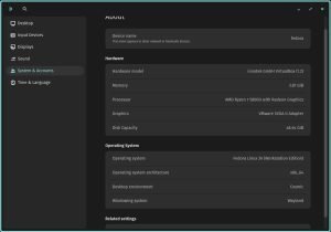 Exploring Cosmic Desktop: A Detailed First Look